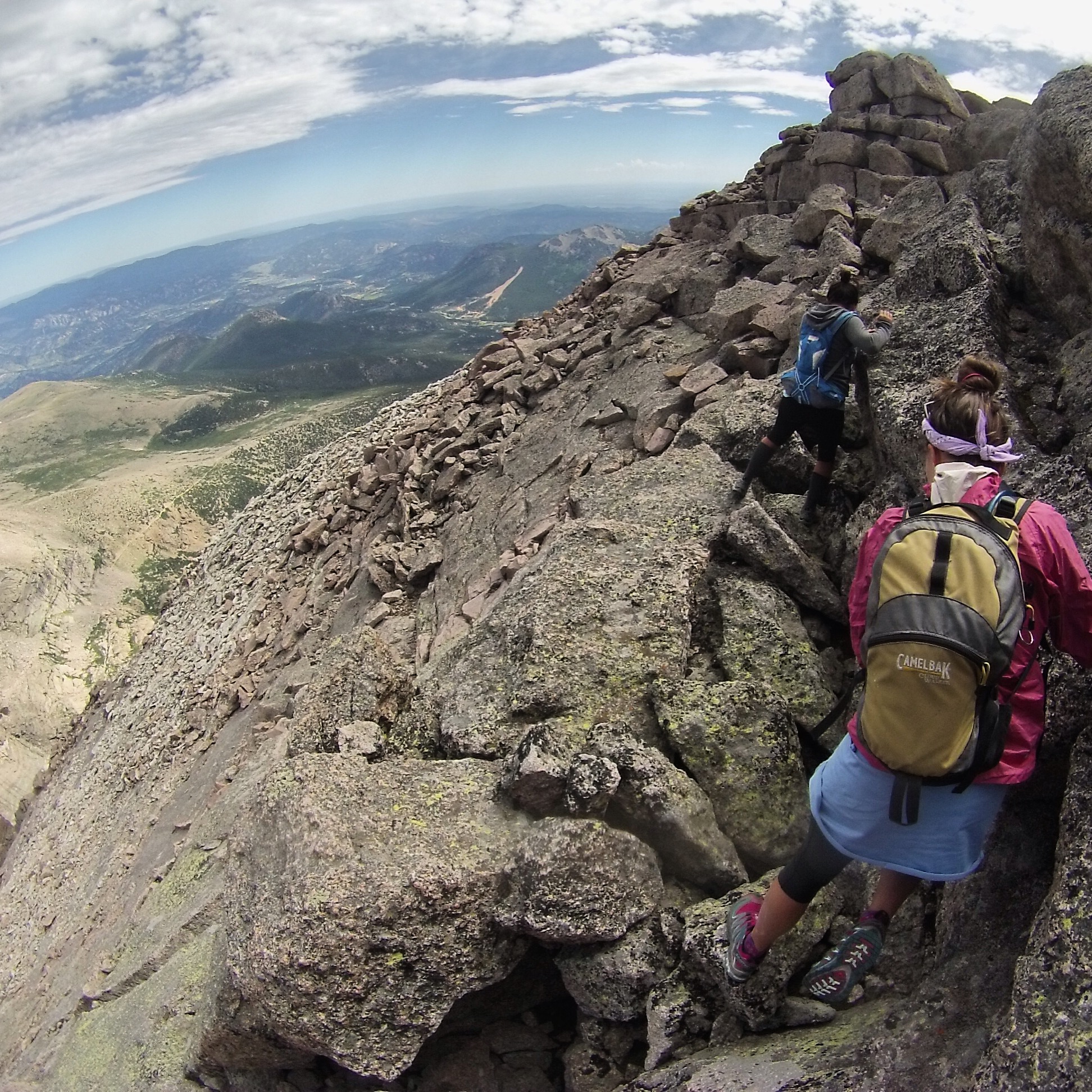 6 Hiking and Gear Tips for Petite Hikers – In Any Direction